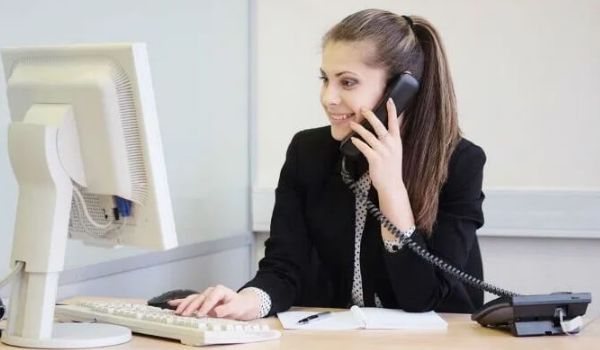 Cara Menggunakan Telepon Kantor untuk Menelpon Keluar - News